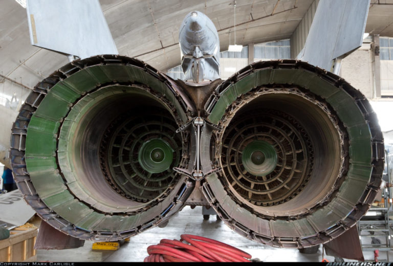 Mikoyan MiG-25, the Original Soviet Rat Rod | MiGFlug.com Blog
